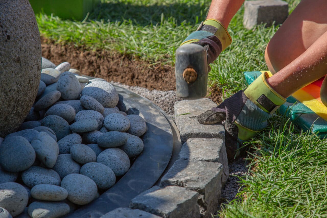 how to install landscape stone edging